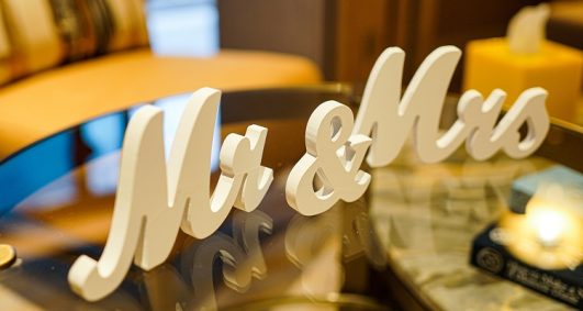 How To Get UAE Citizenship as a Foreigner? 5 Options to Become Emirati