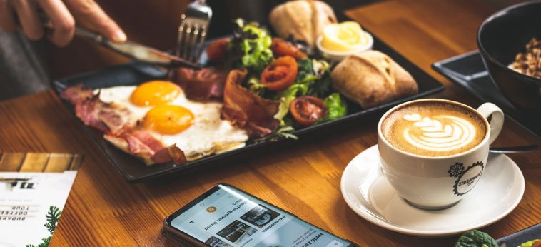 The 13 Best Breakfast Spots In Dubai to Indulge Yourself